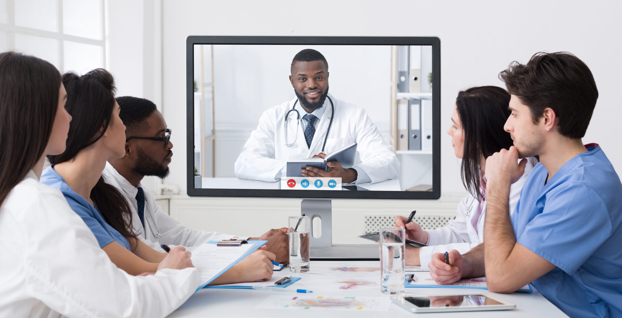 Médecins : quel outil de téléconsultation pour vos séances ? - Neuromedia